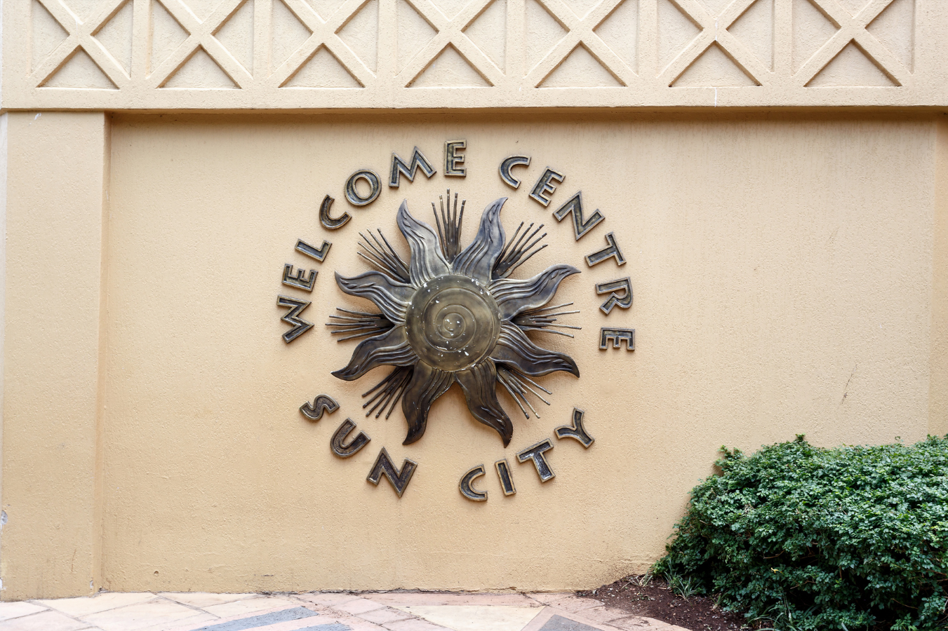 Sun City Shuttle Services and Advice | Africa Moja Tours